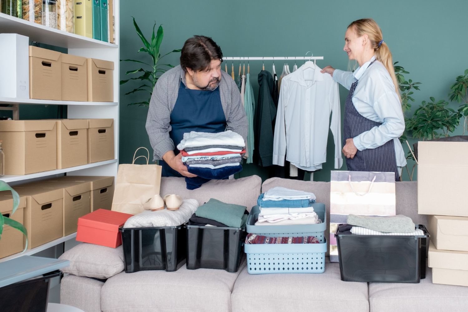How Does Laundry Pickup and Delivery Service Actually Work?
